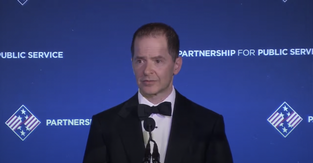 Sammies 2019 Max Stier Introduction • Samuel J. Heyman Service to ...